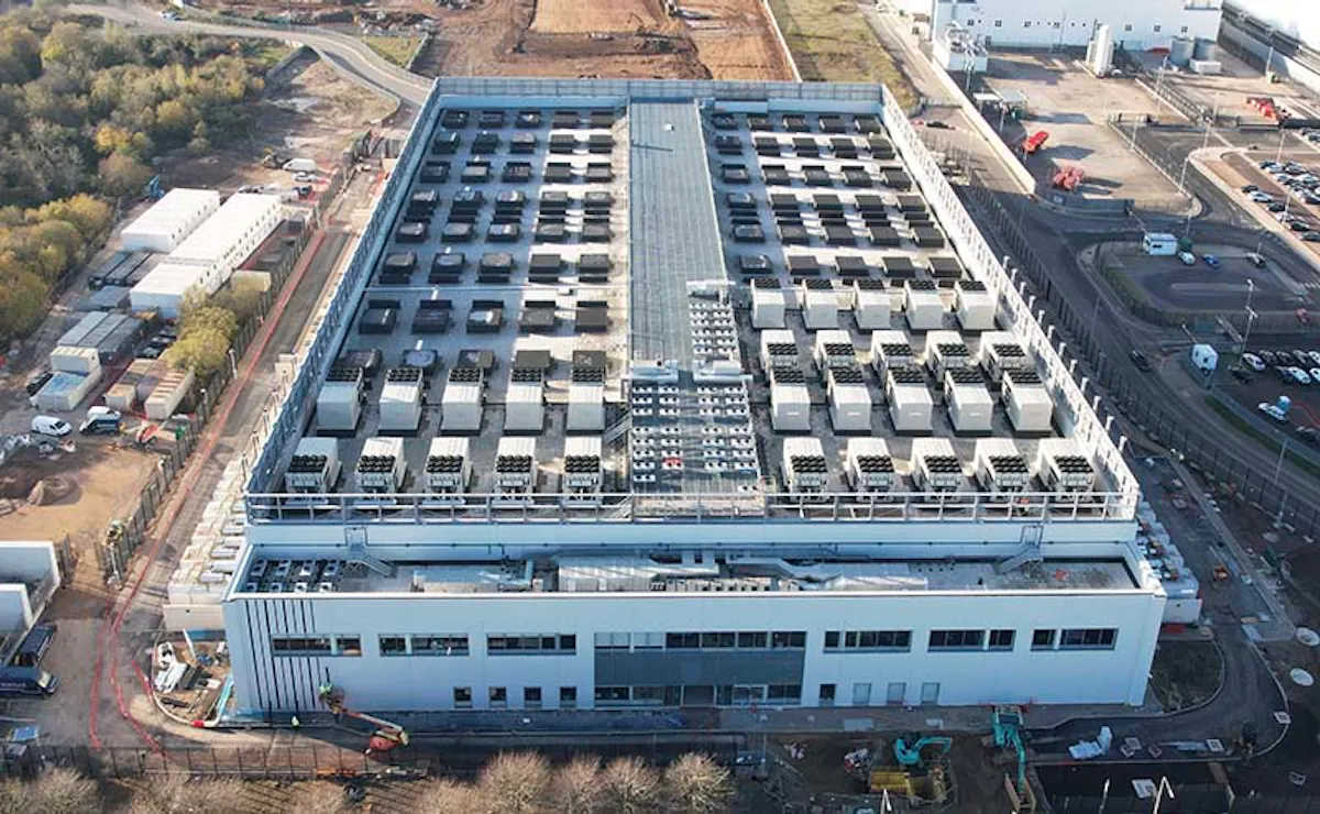 Vantage Building Spree Continues with 13 New Data Centers in 2022 ...