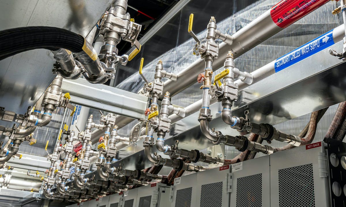 Liquid Cooling Heats Up Competition Between Colocation Data Center ...