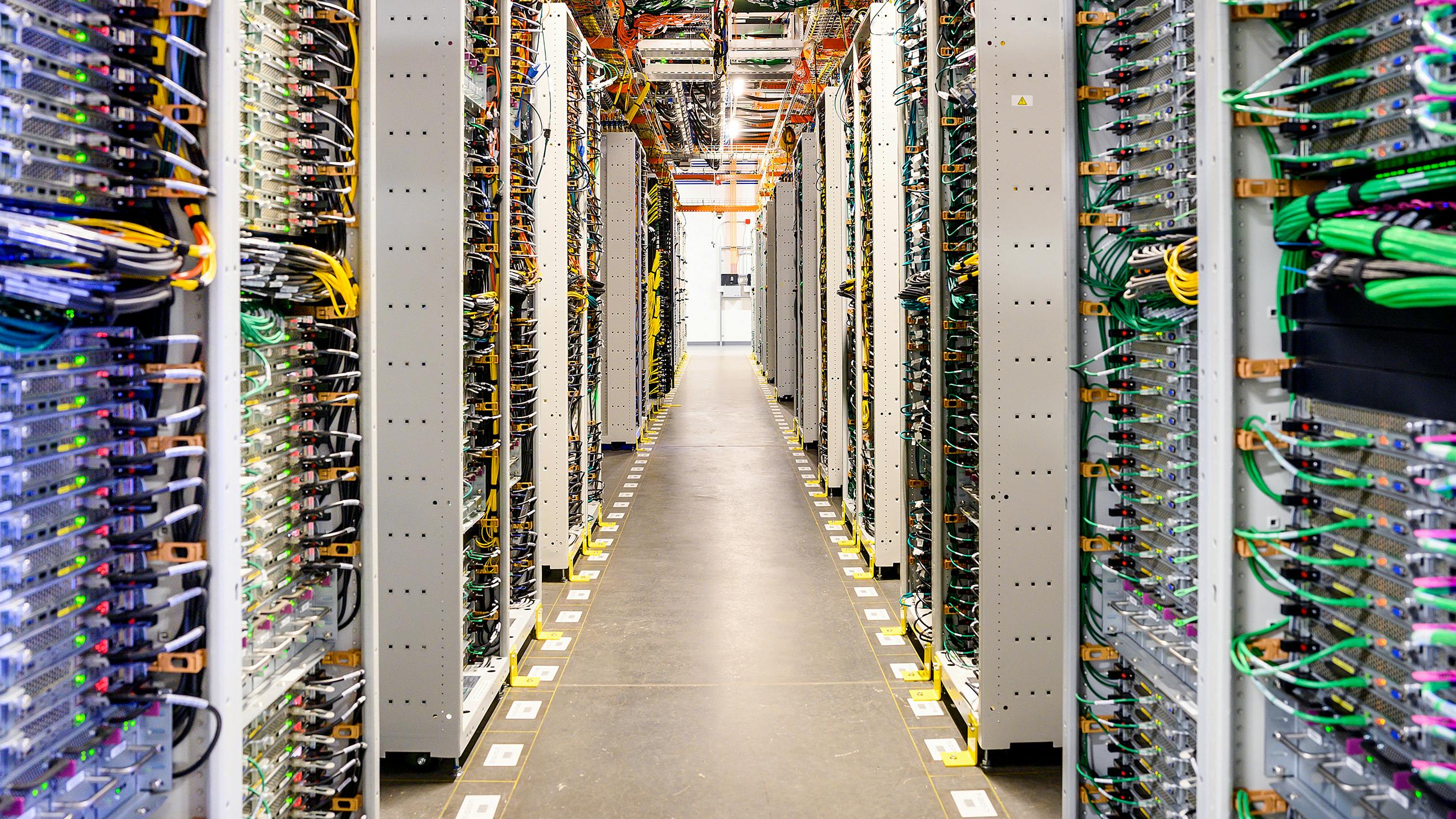 Amazon’s Project Rainier Sets New Standard for AI Supercomputing at ...